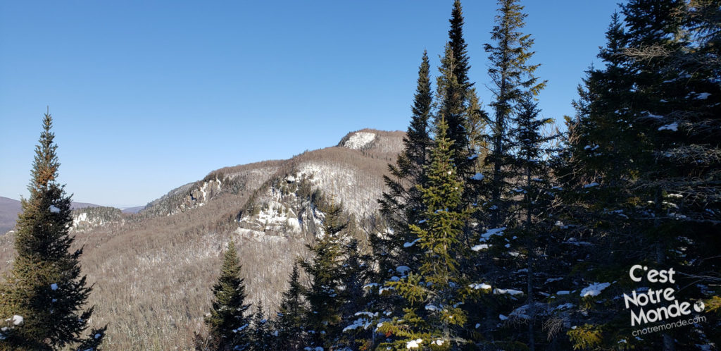 Mont Nixon et Mont Panorama, deux sommets dans des Laurentides